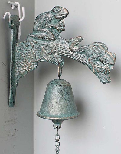 Cast Iron Frogs Hanging Bell - Globe Imports