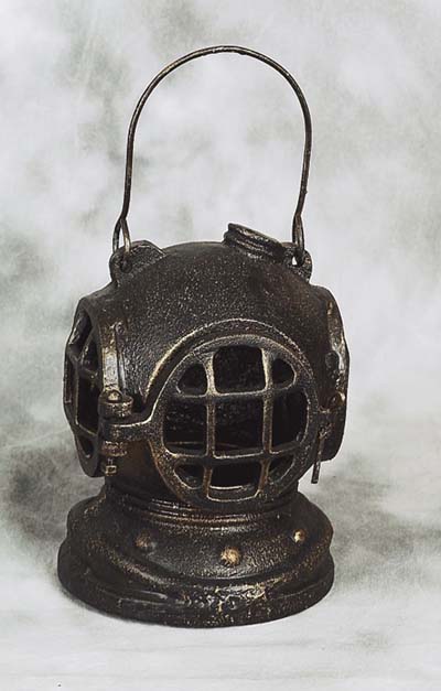 Iron Diver Helmet Lantern - Globe Imports