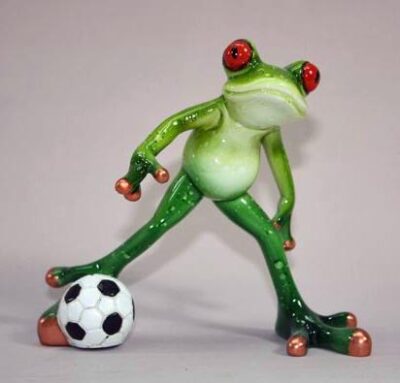 Soccer Playing Frog - Globe Imports