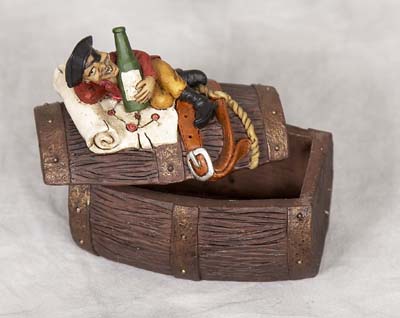 Pirate Keg Box - Globe Imports