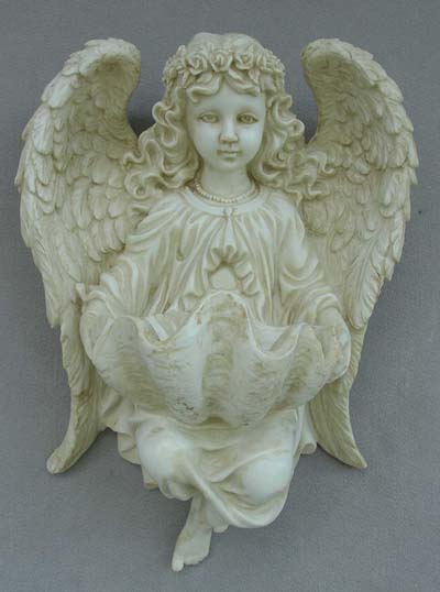 Polyresin Angel Wall Hanging - Globe Imports