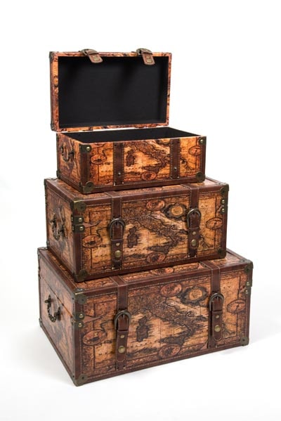 Set of 3 Old World Trunks - Globe Imports