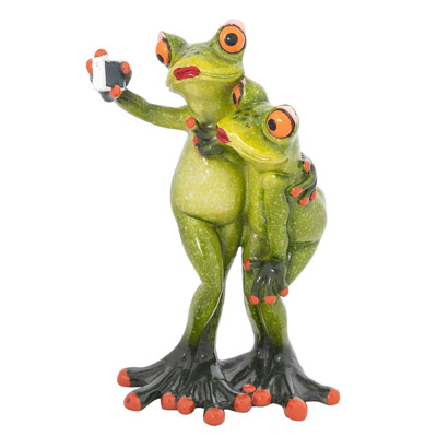 6 1/4 Inches High Frogs Taking a Selfie - Globe Imports